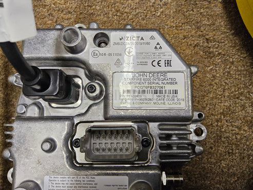 John Deere Integrated StarFire™ 6000 GPS Receiver – Buy Sell GPS