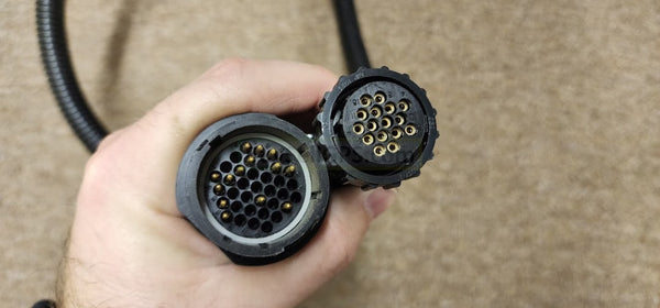 John Deere PF81118 / PF90599 Harness - 37 Pin Rate Controller to 16 Pi ...